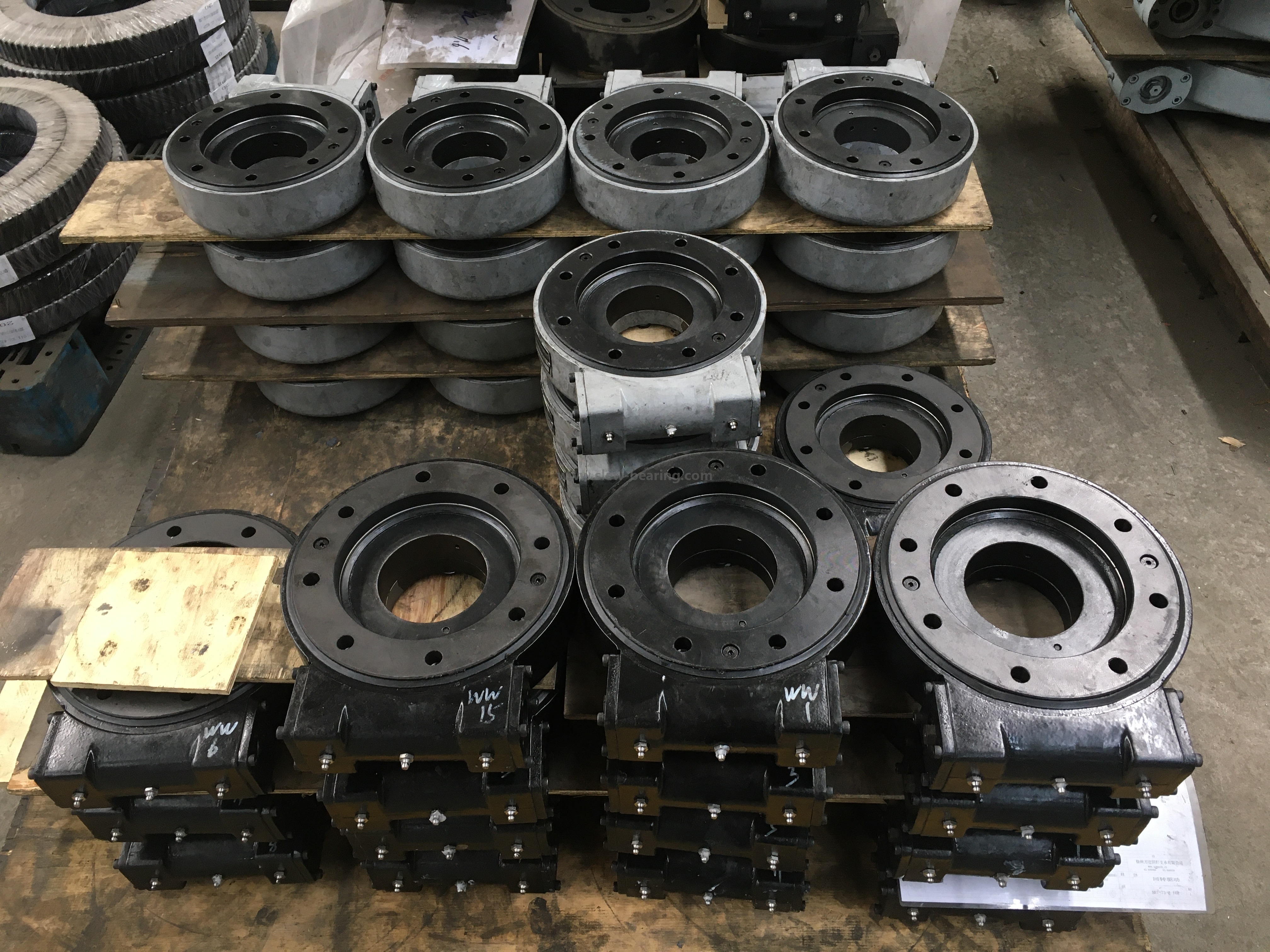 XZWD Small Slewing Drive 3inch SE3 for Solar Tracking System from China ...